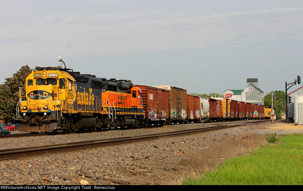 BNSF 2785